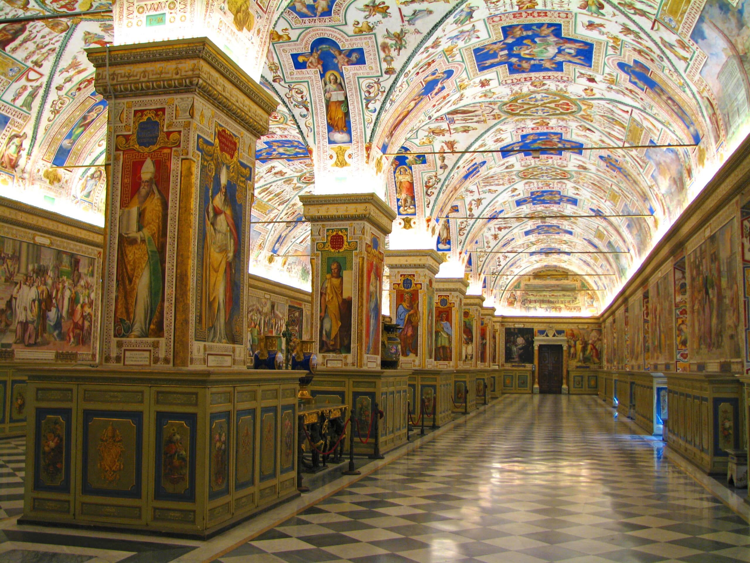 Three Historic Italian Libraries Worth Visiting - Dream of Italy